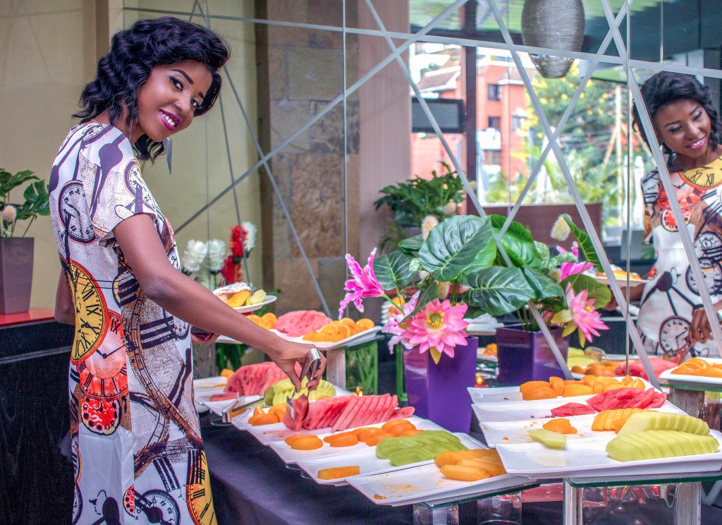 Top 10 Kenyan Fashion Bloggers - African fashion